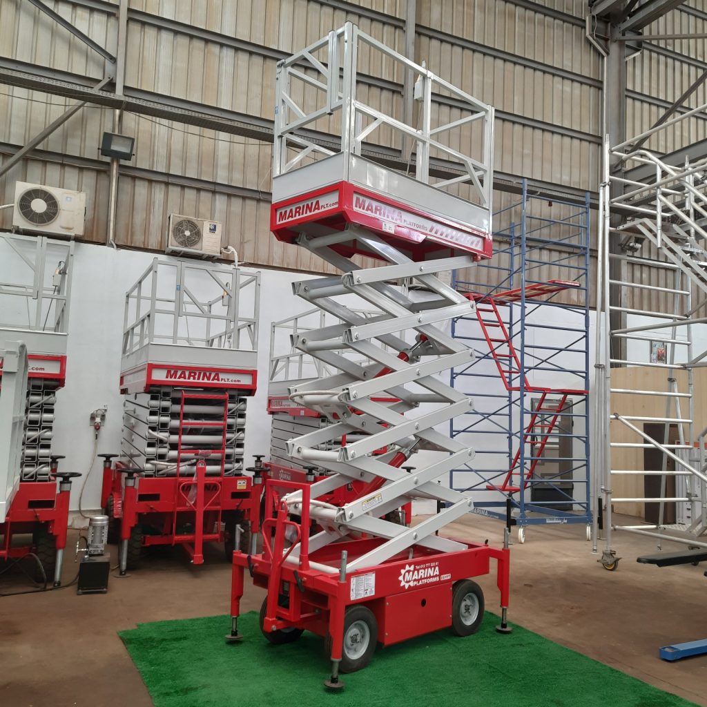 Manual scissor lift – Marina Platforms